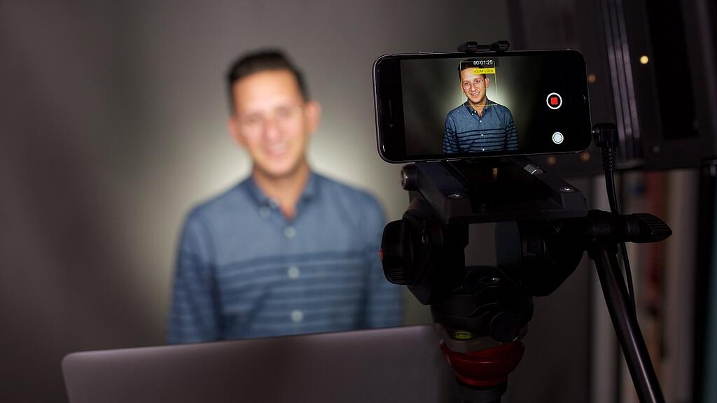 5 Ways to "Wow!" People with video testimonials