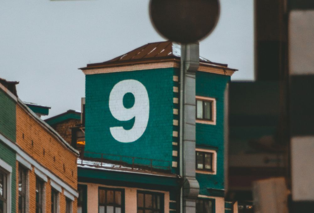 Top 9 HubSpot integrations to supercharge your tech stack in 2022